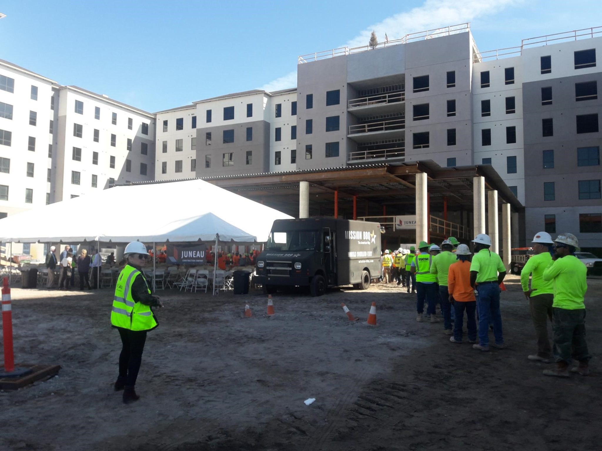 NSU's Mako Hall Tops Out - Juneau